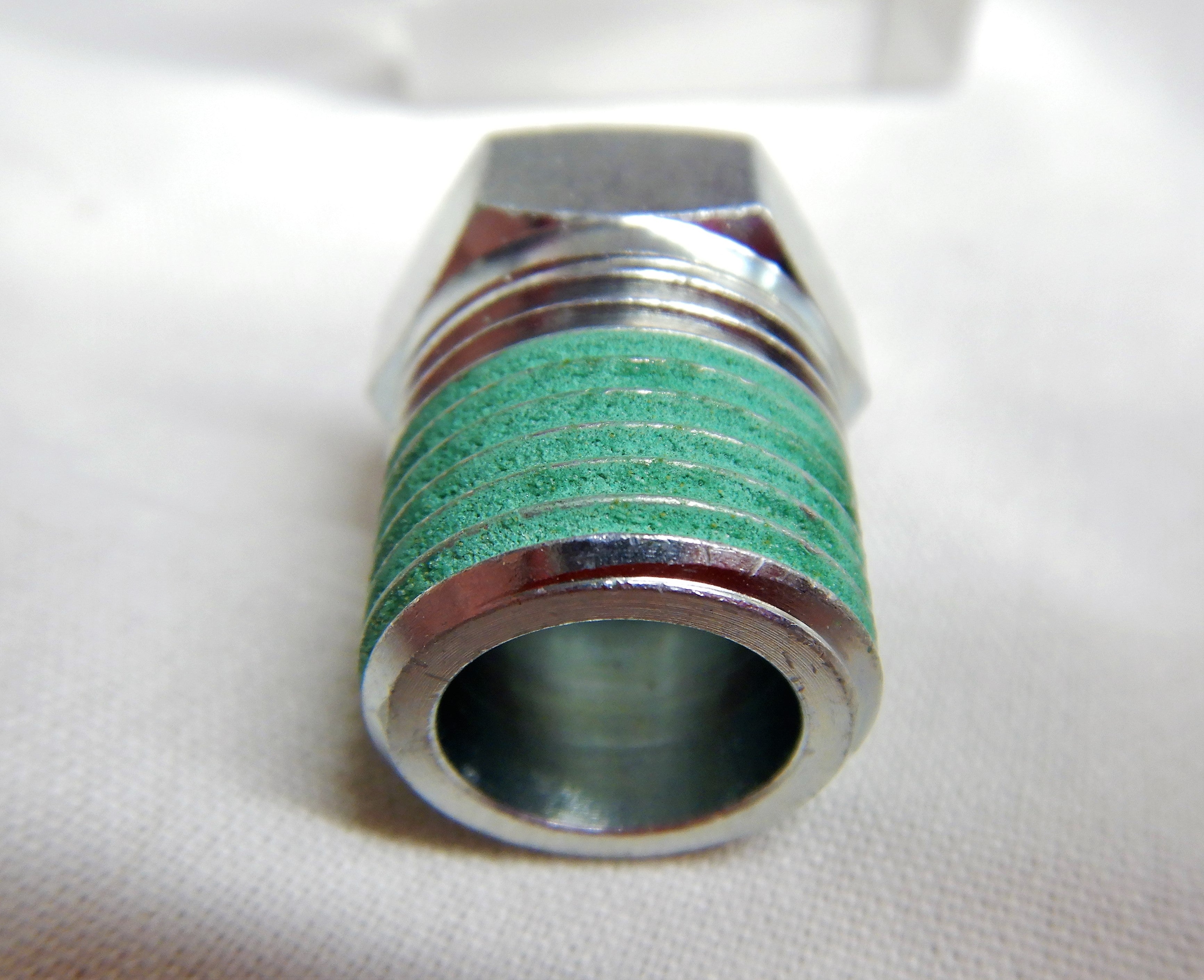 OEM TOYOTA Cylinder Head Coolant Temperature Sensor UNION Nut 90404 Fi ...