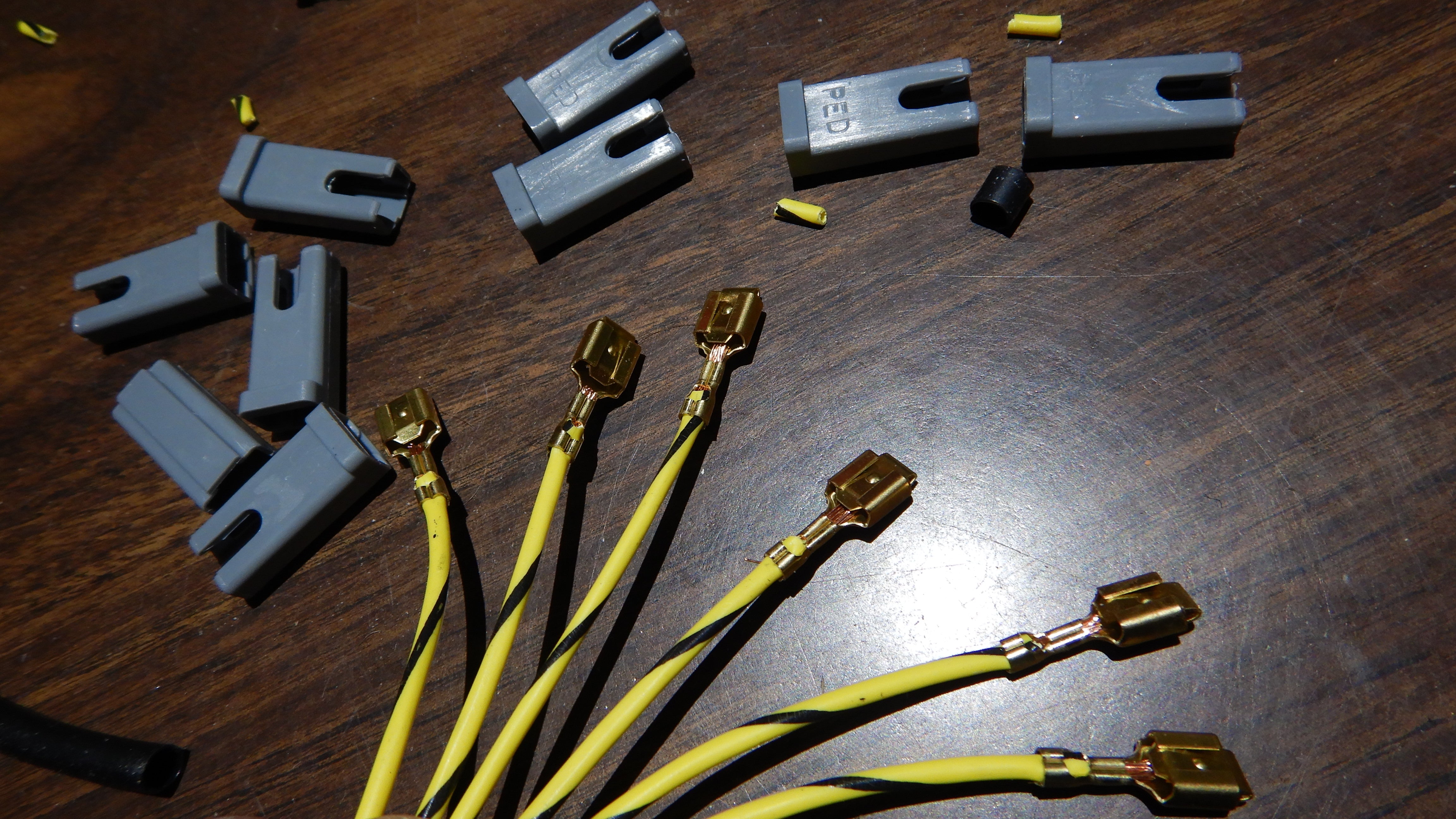 TOYOTA Oil Pressure Sending Unit Sensor Switch Connector Wire Harness ...